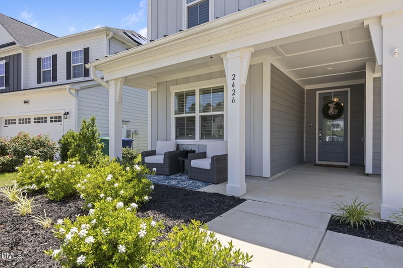 2426 Heron Watch Pl, Fuquay Varina, NC 27526 | MLS# 10171331 | Raleigh ...